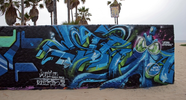 'URBAN LEGENDS' PUBLIC ART FROM AROUND THE WORLD: URBAN LEGENDS MURAL ...