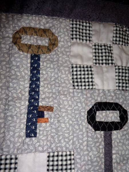 Finished Project: mom's antique key quilt | ProtoQuilt