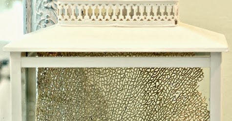 How to Style Lanterns Coastal with Shells & other Beach Finds