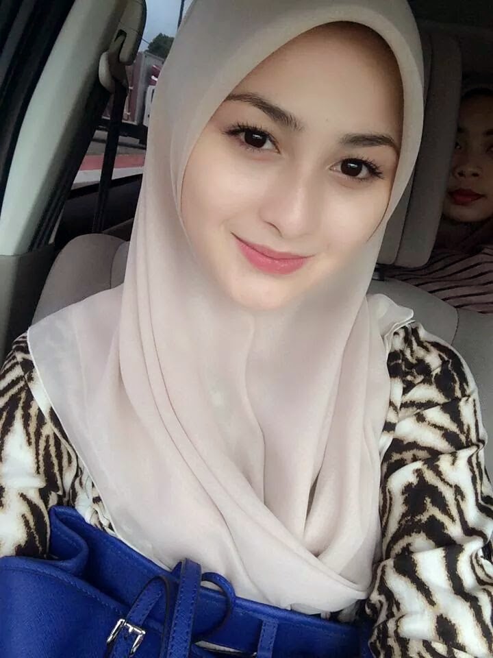 Bugiolss: Gadis Ayu 1336