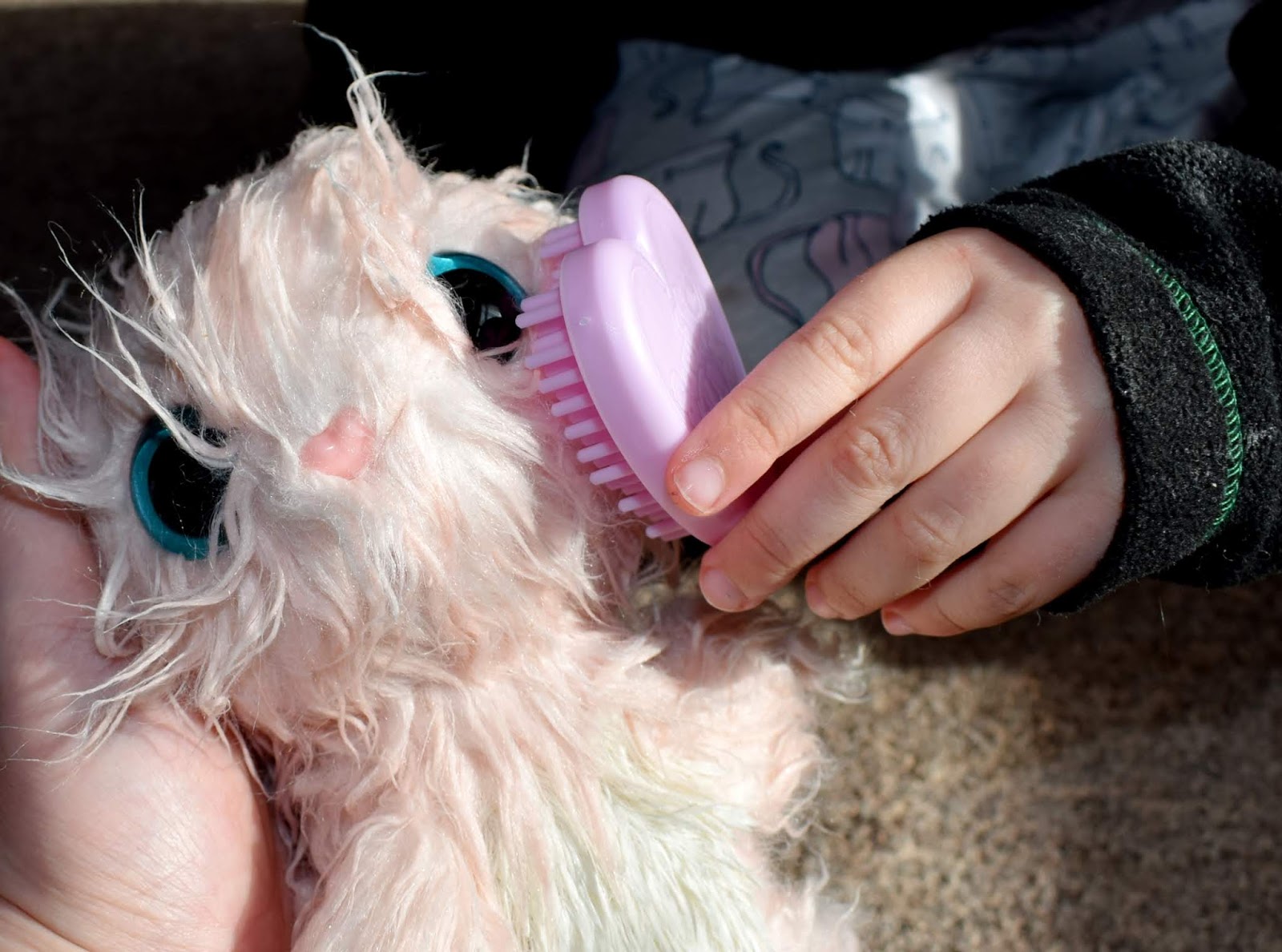 Tantrums To Smiles: Scruff-a-Luvs Blossom Bunnies **REVIEW**