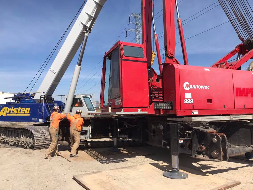 Industrial History: Cranes with a Luffer Jib