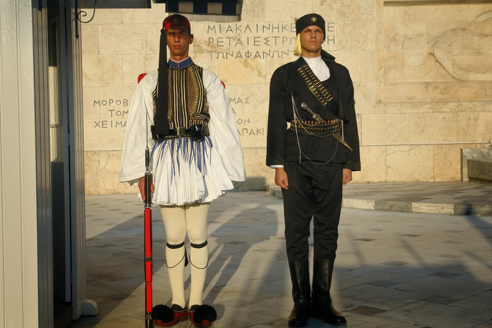 Να καθιερωθεί η ανδρική Ποντιακή φορεσιά και στις επίσημες τελετές ...