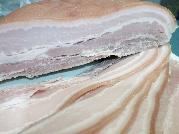 Easy Homemade Dry Cured Bacon | Grow Gather Enjoy