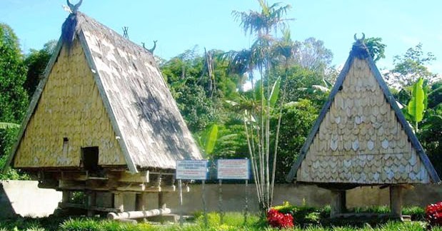 FEEL REAL.: RUMAH TAMBI