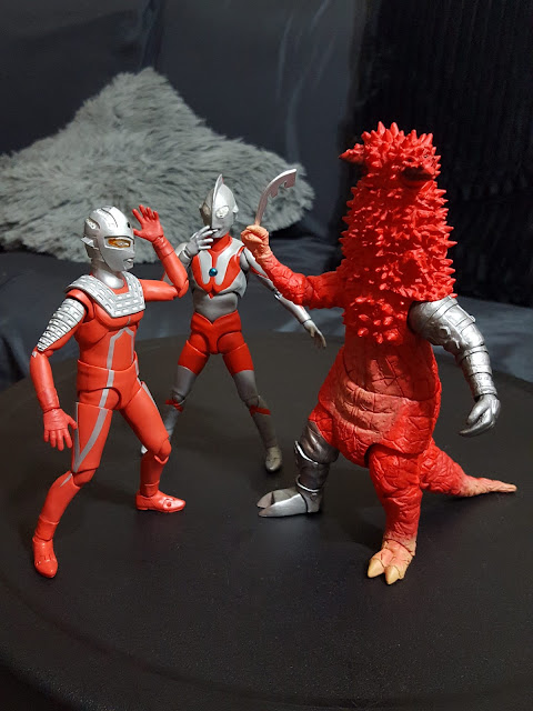 S.H. Figuarts Ultraman Type A and Pandon/Reconstructed Pandon