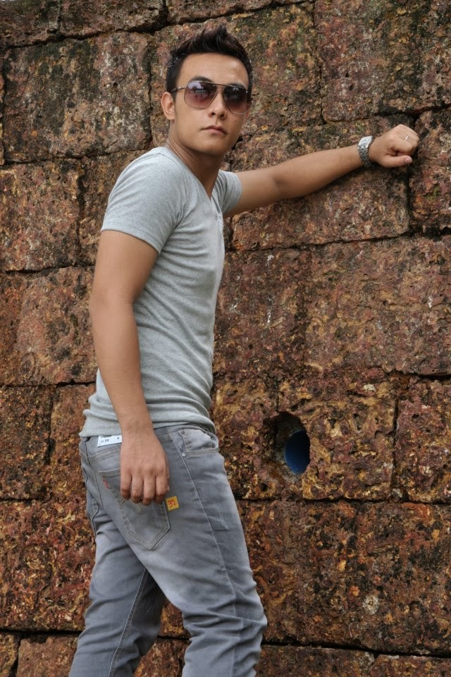 M y a n m a r H u n k s: Sai Lu We