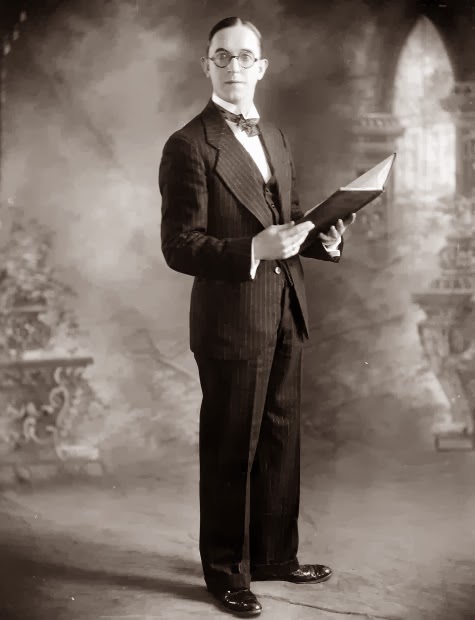 Tinting History: Stan Laurel