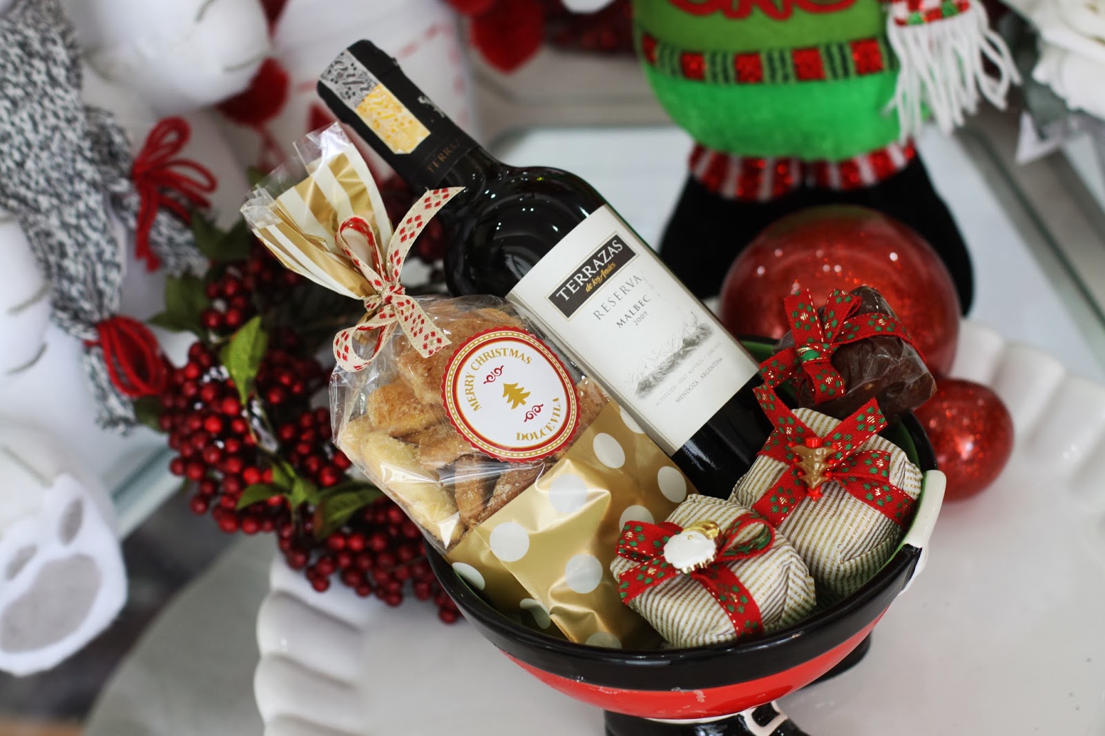 Dolce Vila: Linha de cestas premium de natal, diferenciadas para presente.