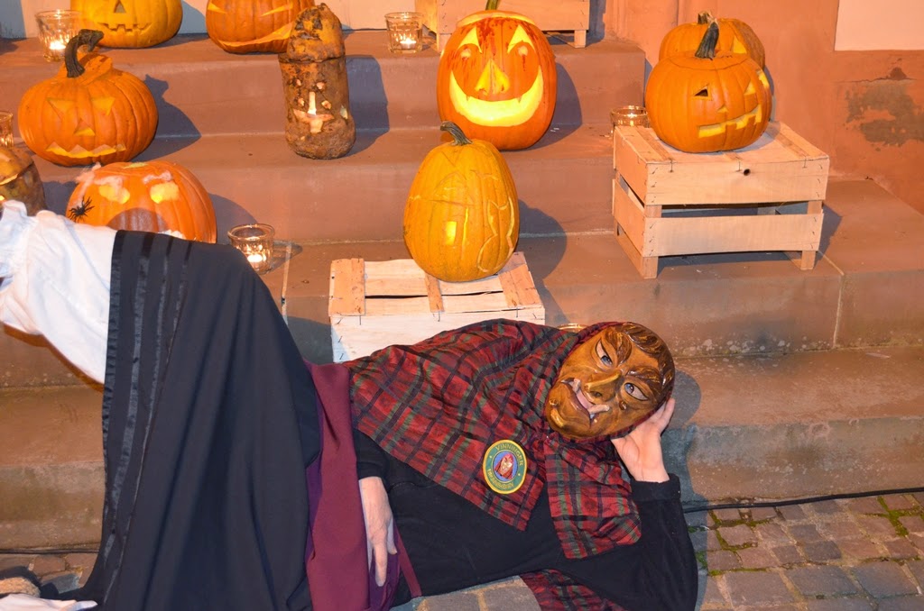 Vinninger-Brunnehexe: Halloween Blieskastel 2014