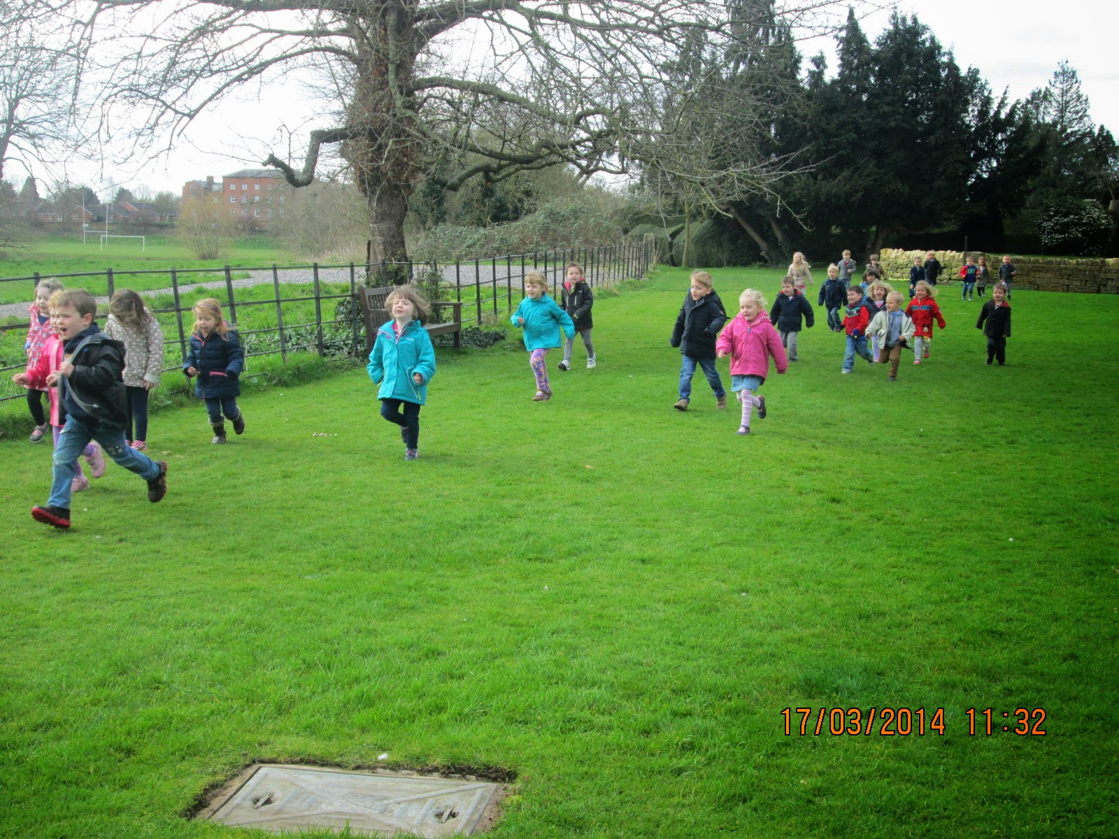 Mitton Manor Pre-School and After School Club: Visit to Tewkesbury Abbey