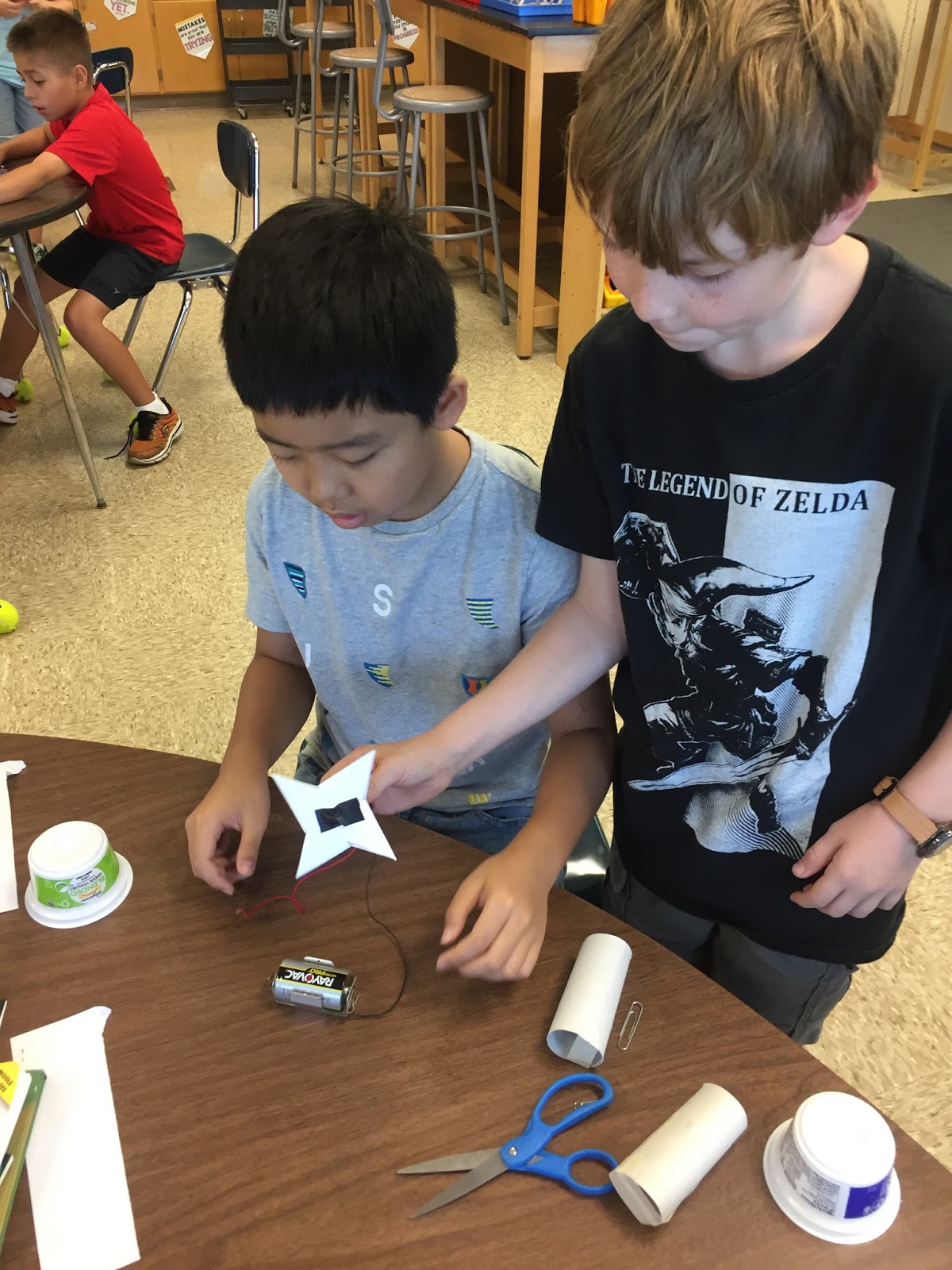 Fabulous in Fifth!: Building Circuits is a Snap!