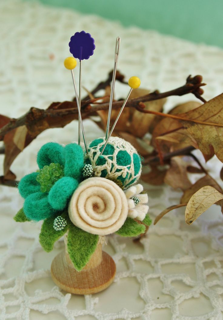 Allred Design Blog: Inspired by Pinterest: DIY Pin Cushions