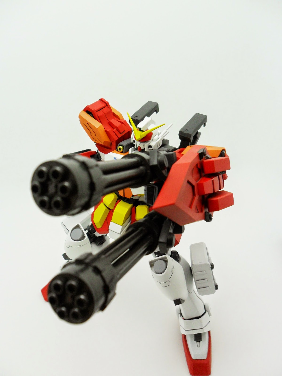 Custom Build: 1/100 Gundam Heavyarms Custom Fantasy Ver.