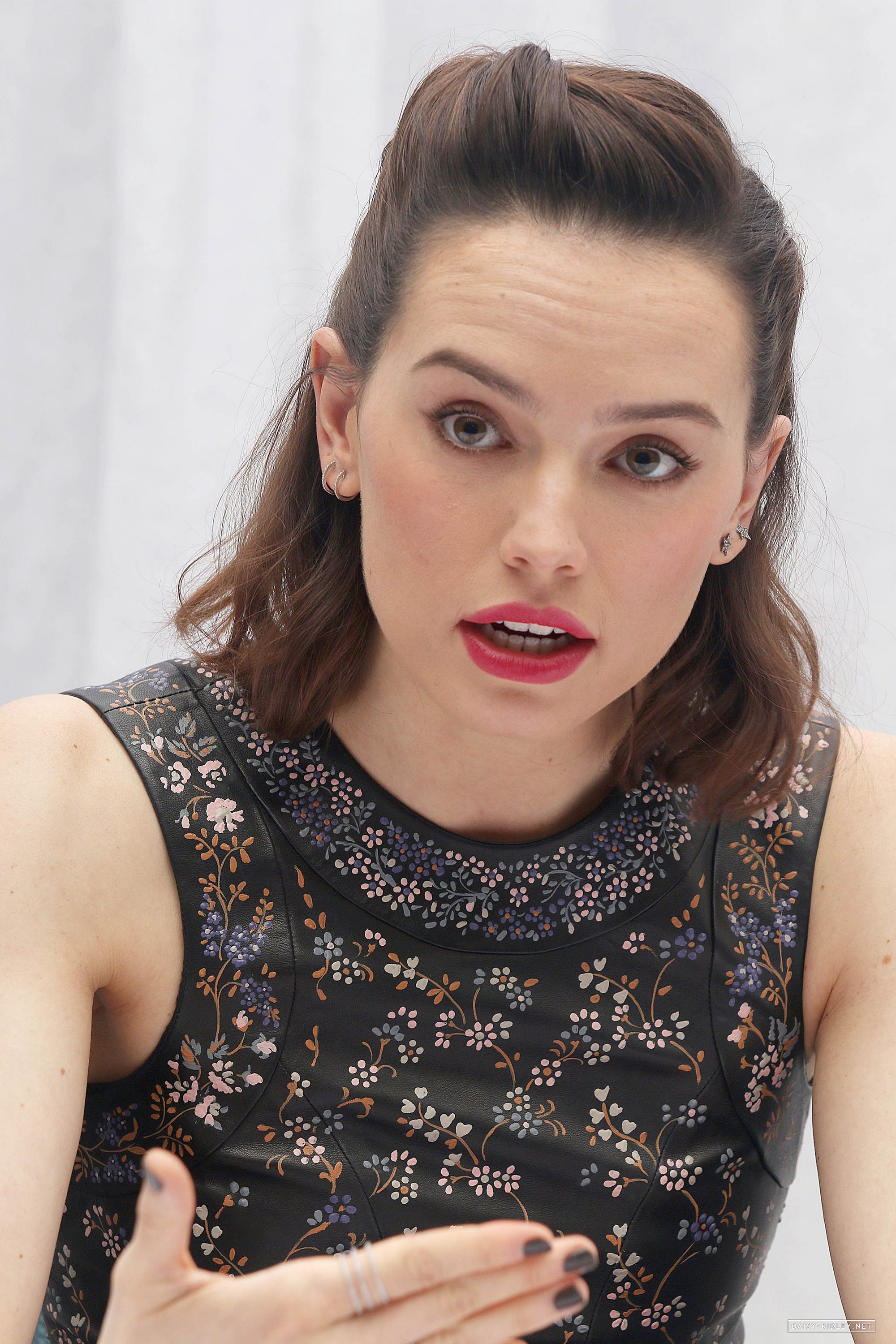 Daisy Ridley pictures gallery (13) | Film Actresses