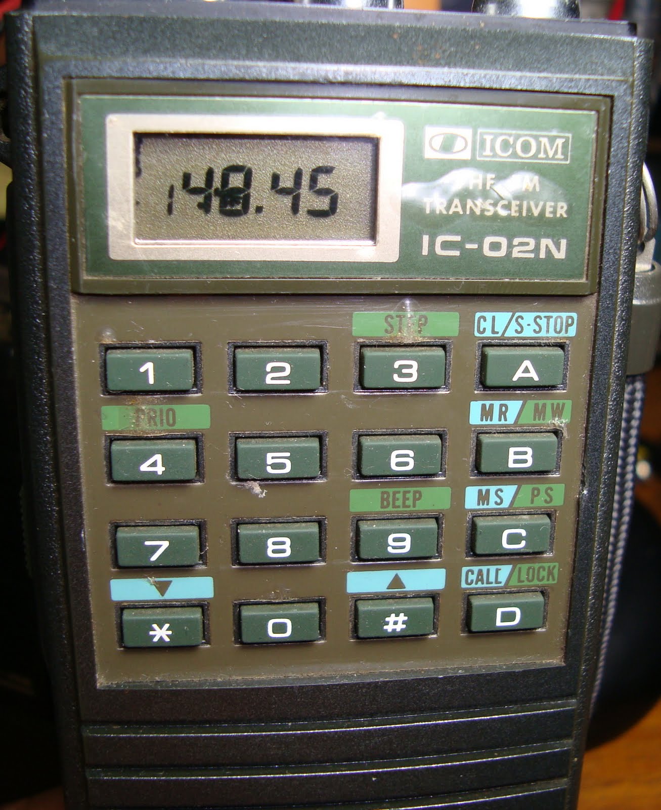 RADIO SELLER: Icom IC 02N +DC-1 IDR 590.000,- (Sold)