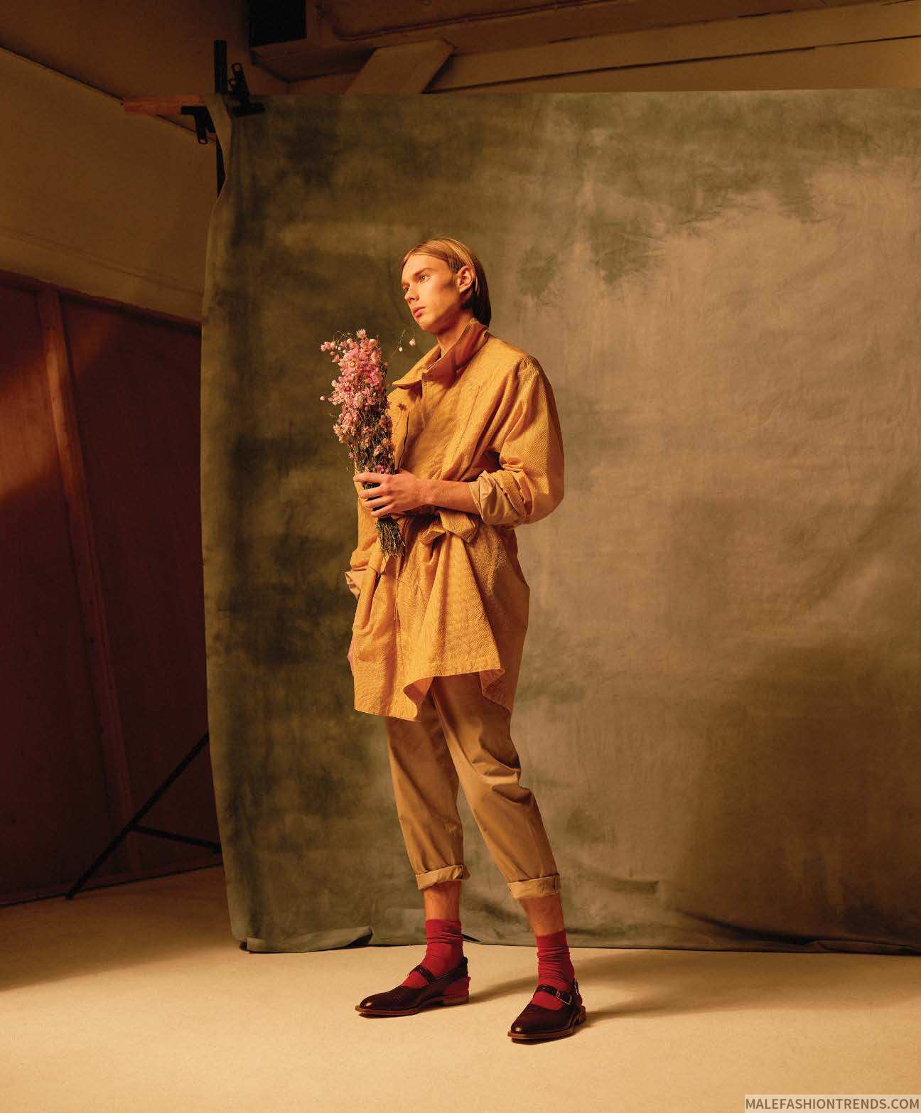 Anton Toftgard y Miroslav Prokop para Essential Homme Magazine por ...