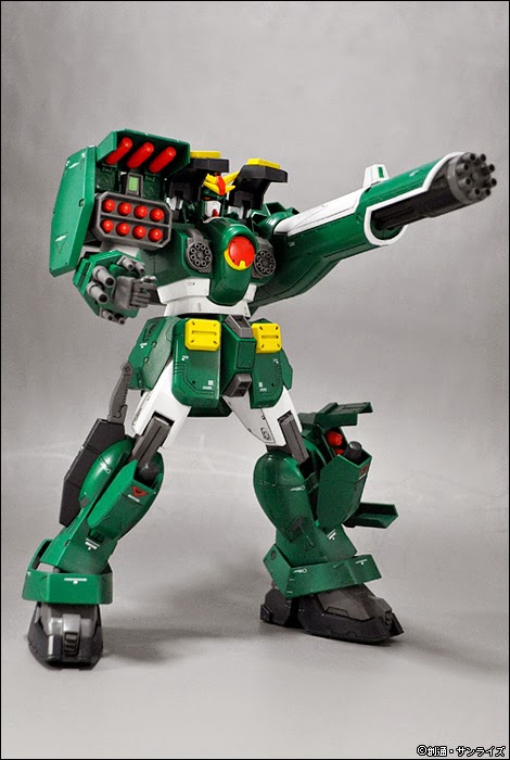 Custom Build: 1/100 Gundam Leopard "Improved"