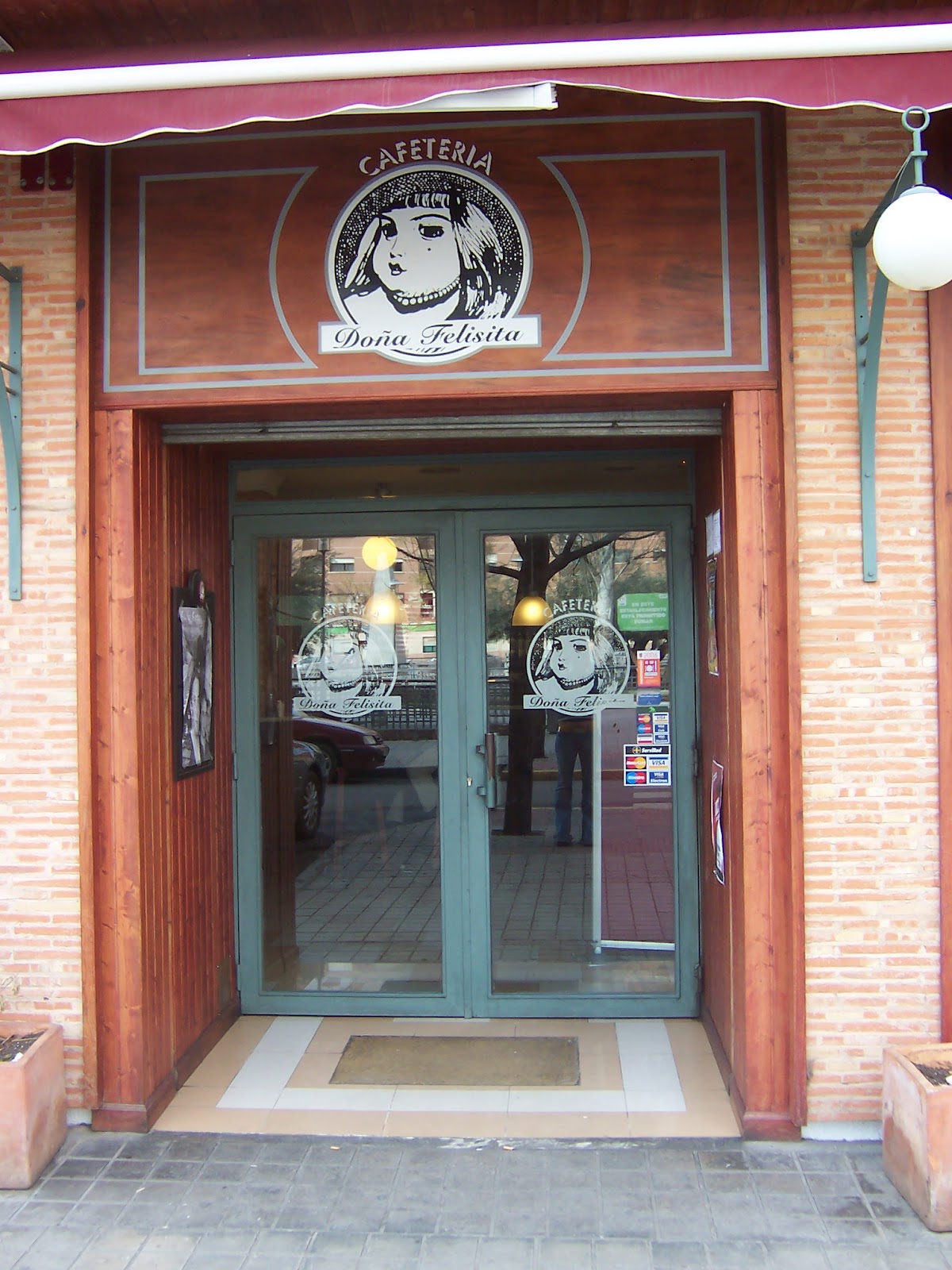 Cafetería Doña Felisita: ¿Conoces nuestra cafetería?