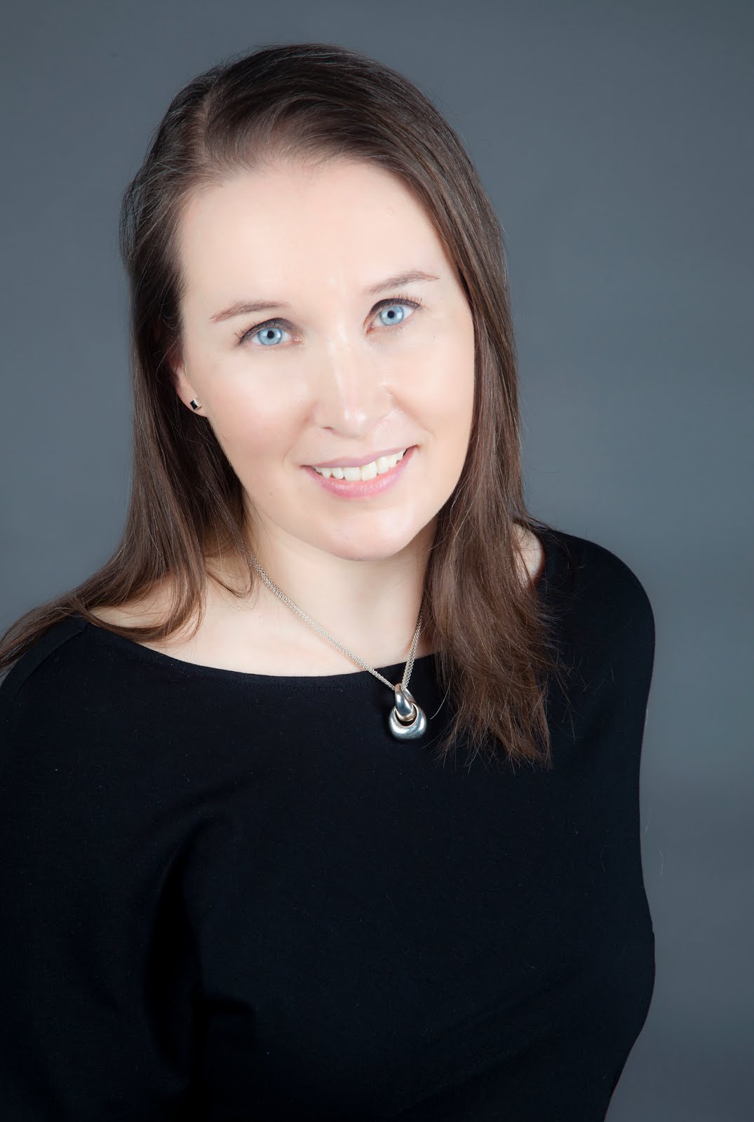 Anna Hope - Portrait - Bloomsbury Studio - Russell Square