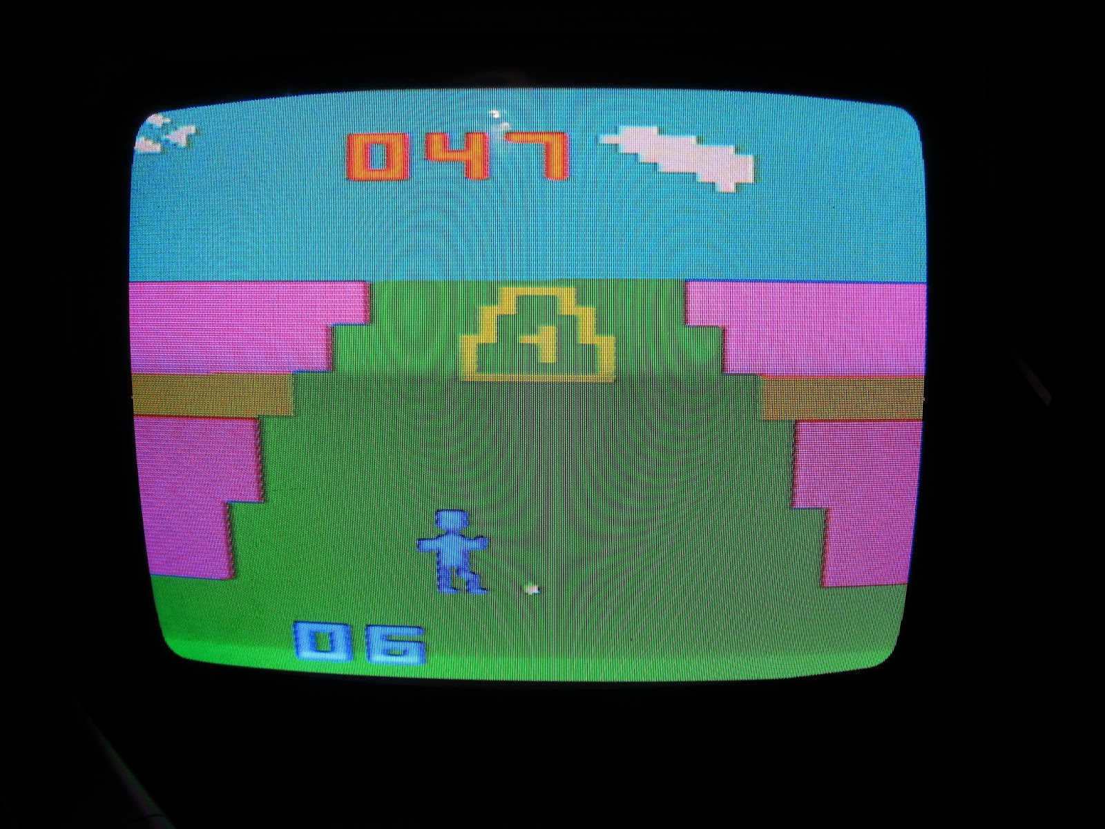 Dusty Old Games: Rowtron Television Computer System Console & Games Review