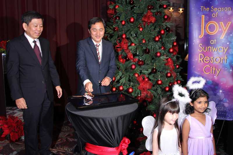 Just Norahs: Launch of "Season of Joy at Sunway"