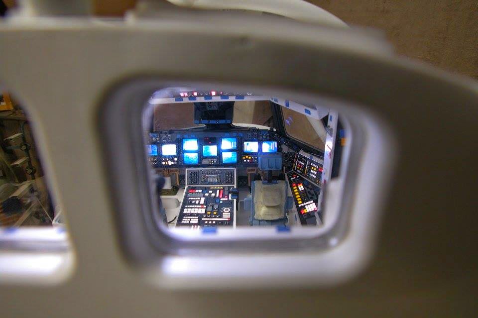 Bruce's Scale Modeling Domain: 1/12th scale space shuttle cockpit cutaway