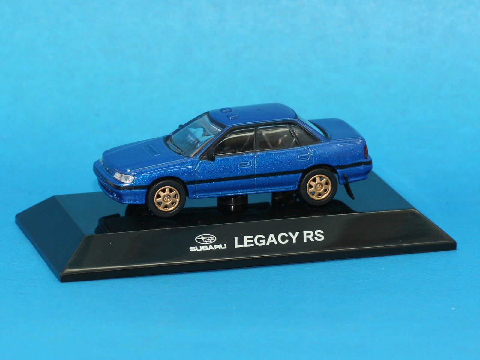 Incredible Mini Garage: Subaru Legacy RS 1989 CM's 1/64