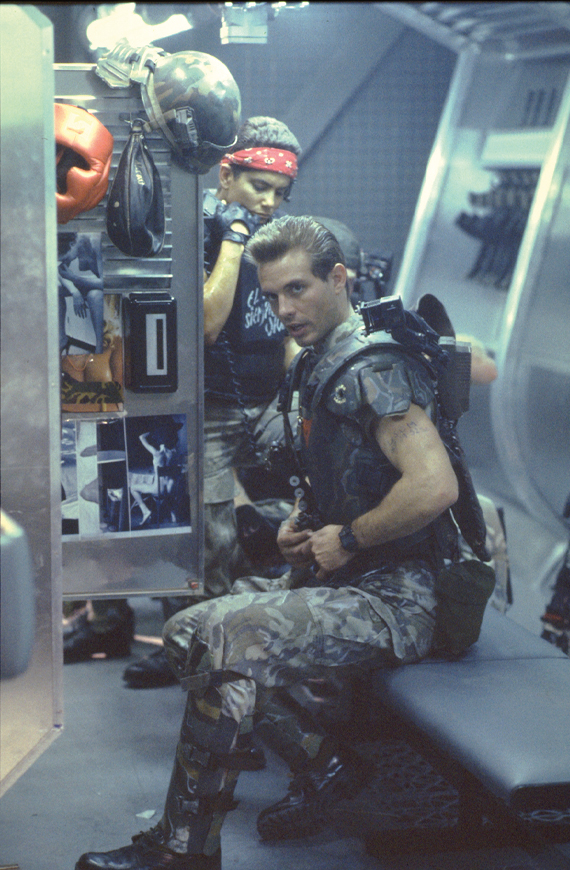 JIMSMASH ! ! !: 'ALIENS: THE SET PHOTOGRAPHY' BOOK