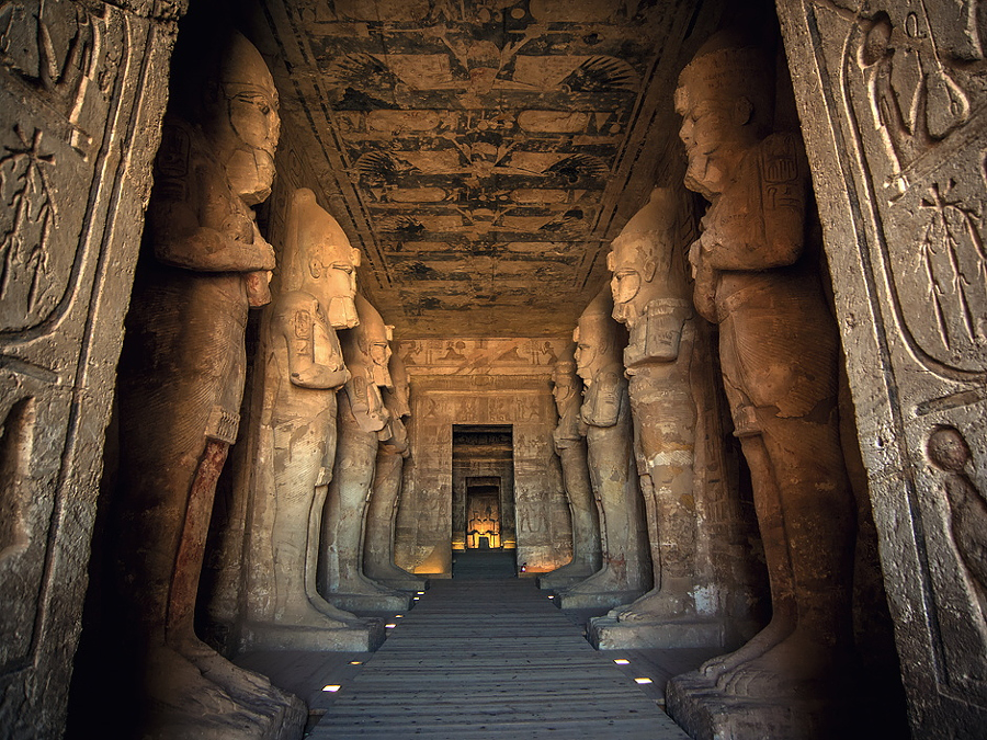 Let's travel the world!: Abu Simbel, Egypt.