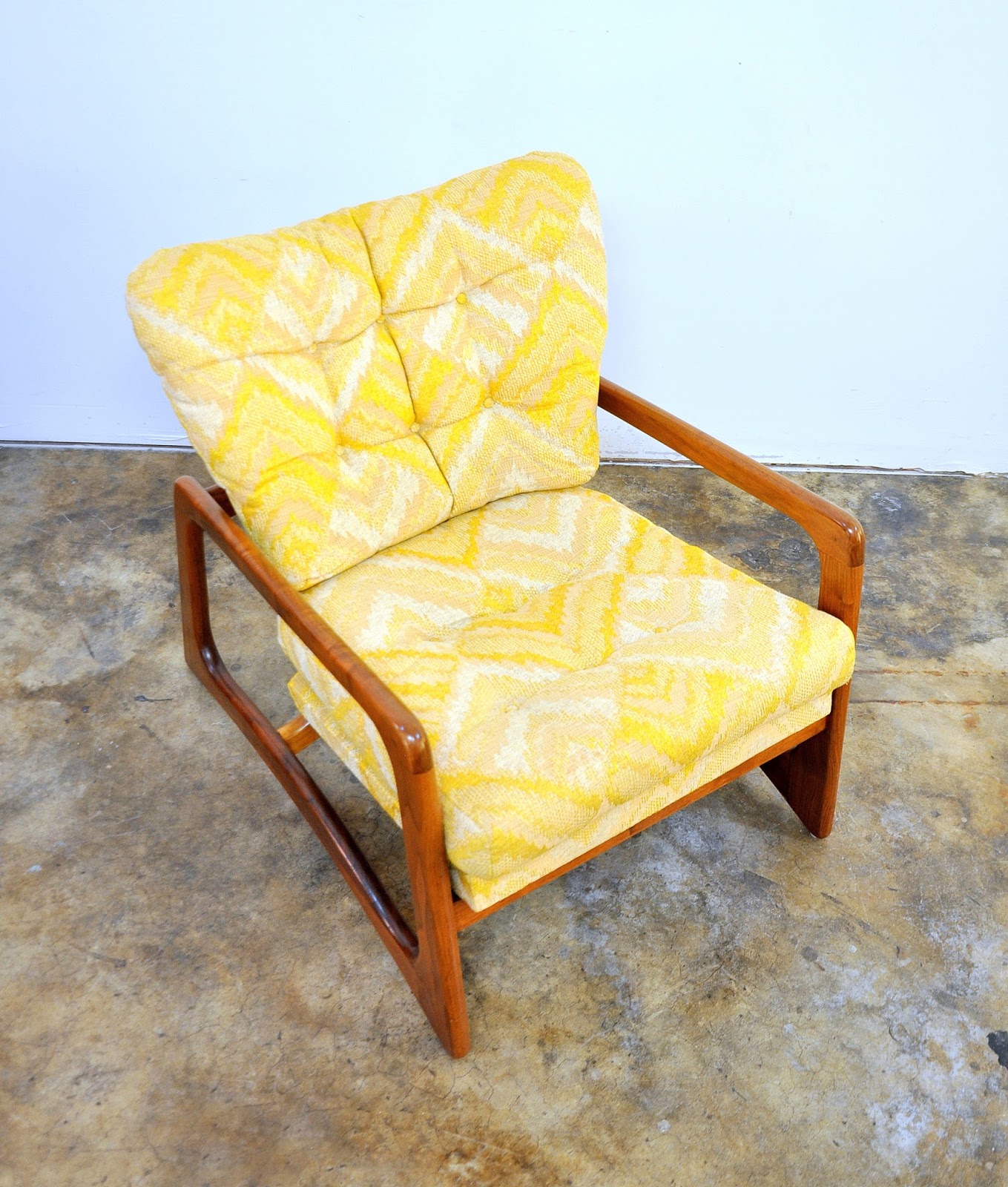 SELECT MODERN: Adrian Pearsall for Craft Associates 2466-C Lounge Chair