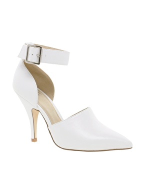 Avenue 57: White stilettos are making a comeback