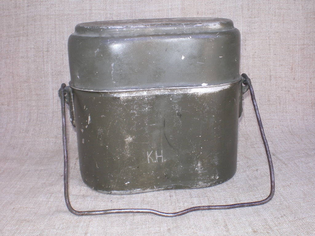 Webbingbabel: Finnish Army Aluminium WW2 Mess Kit