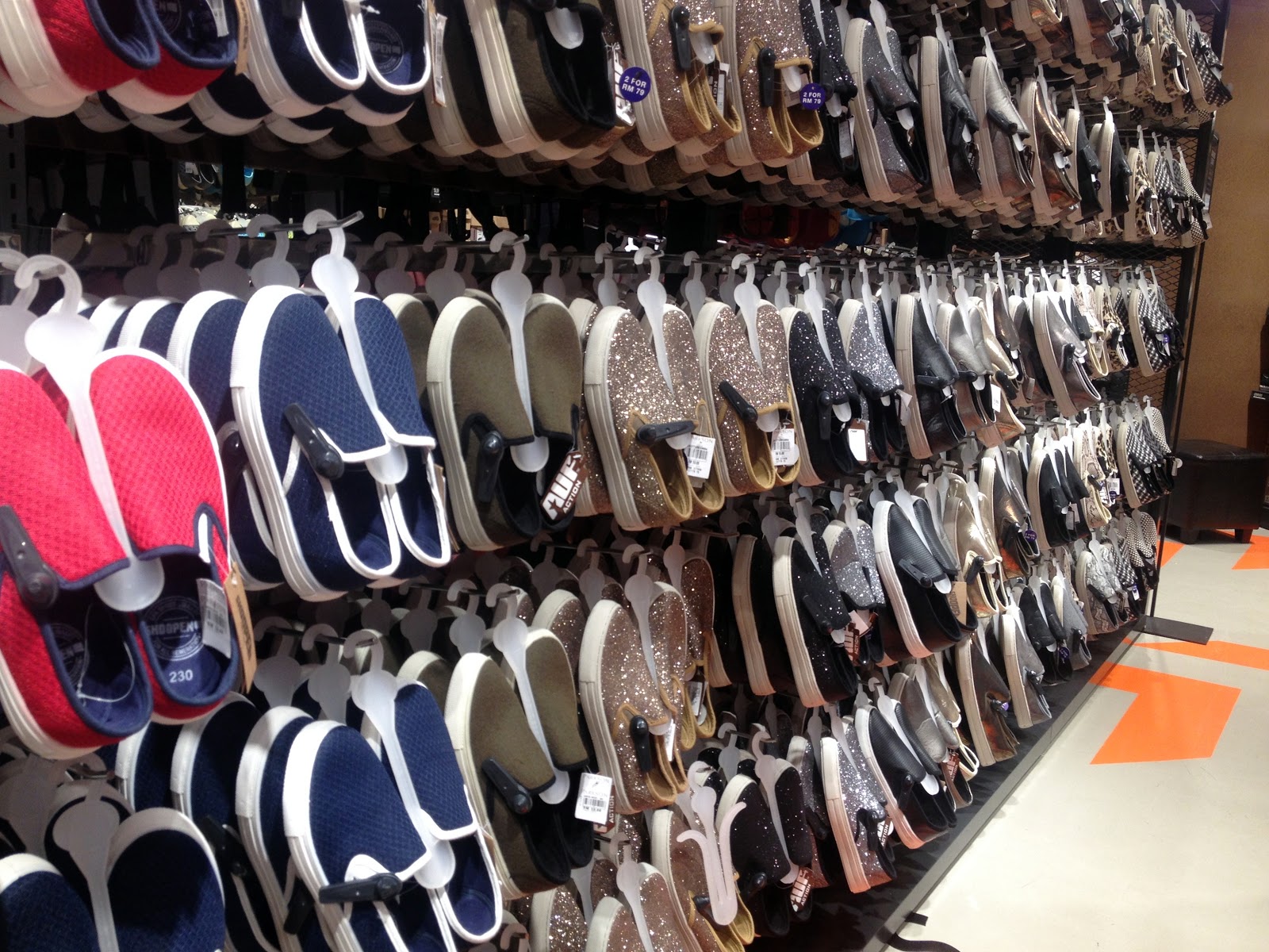 슈펜 SHOOPEN Official Grand Opening in Malaysia ft. 송지효 SongJiHyo