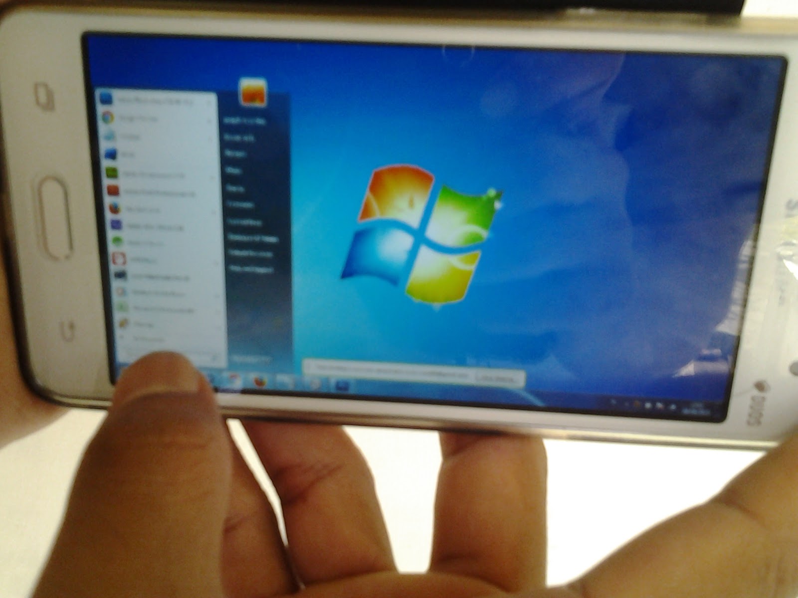 Mengendalikan Komputer Desktop Dengan Menggunakan Smartphone Android