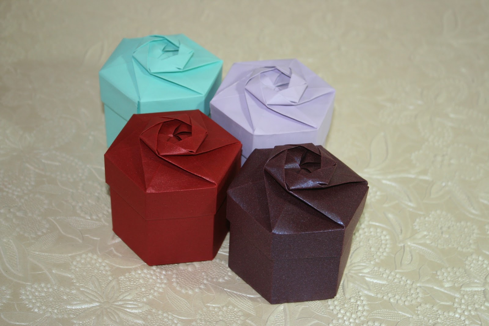 Lets Make Origami: origami hexagonal tall box