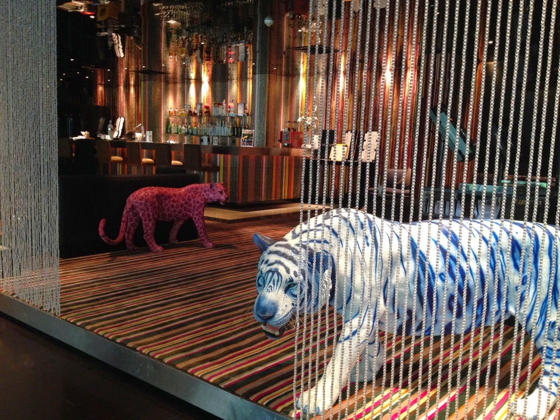 Susan's Blog: Bangkok 2014 with 972FM Wallace Ang (Part 1)