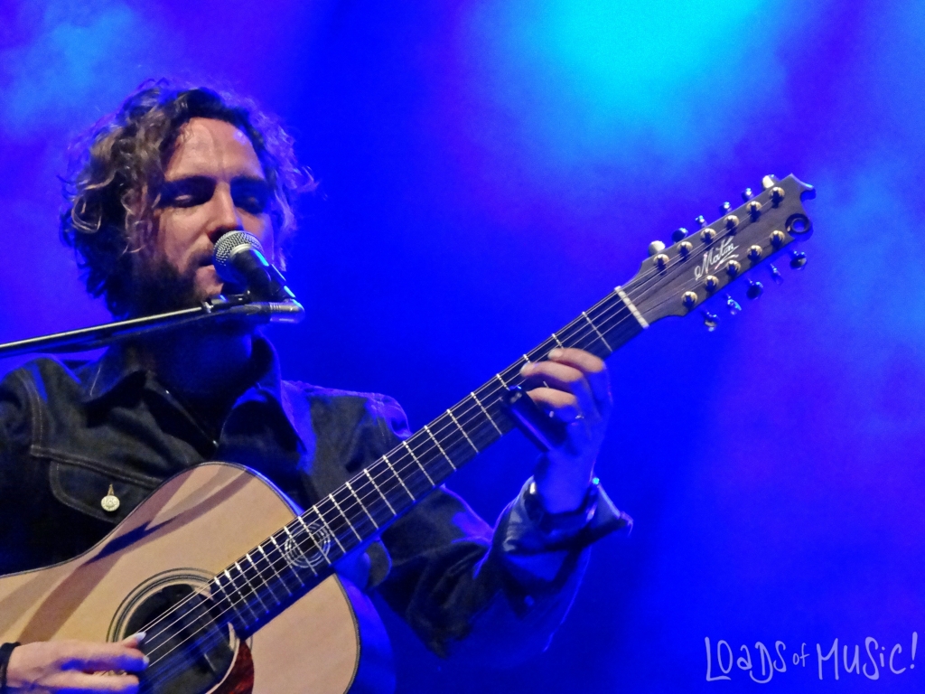 John Butler 使用guitar ・モデルついて