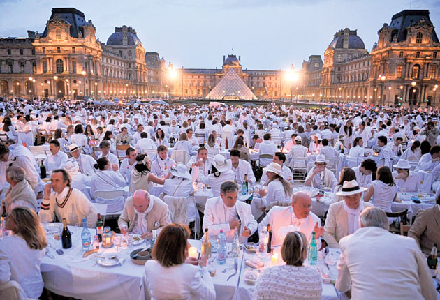 Excelsior : Diner en blanc - Paris