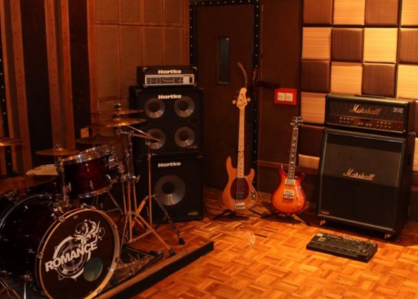 Membuat Studio Rekaman Multitrack Sederhana - Artis dan Nasyid Daerah