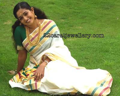 Kavya Madhavan in Lavangam Mala(Kerala Traditional Jewellery ...