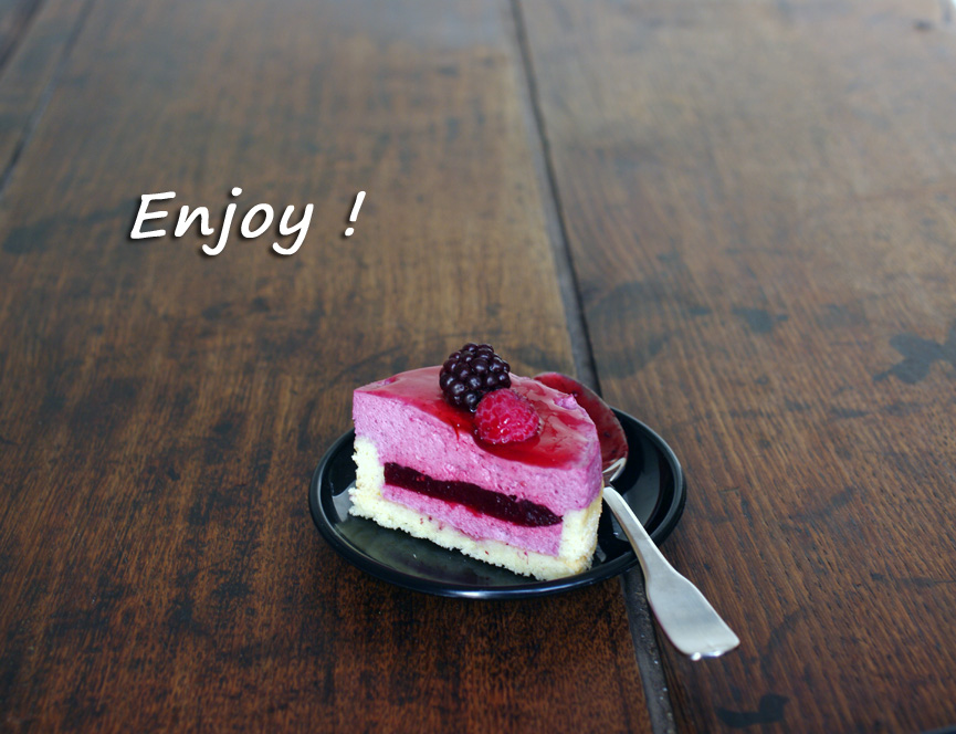 The Wandering Girl: Fruits Rouges