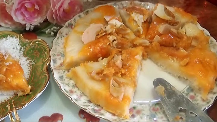 Tagalog Kitchen: Steamed BIBINGKA with Quezo and itlog na Pula