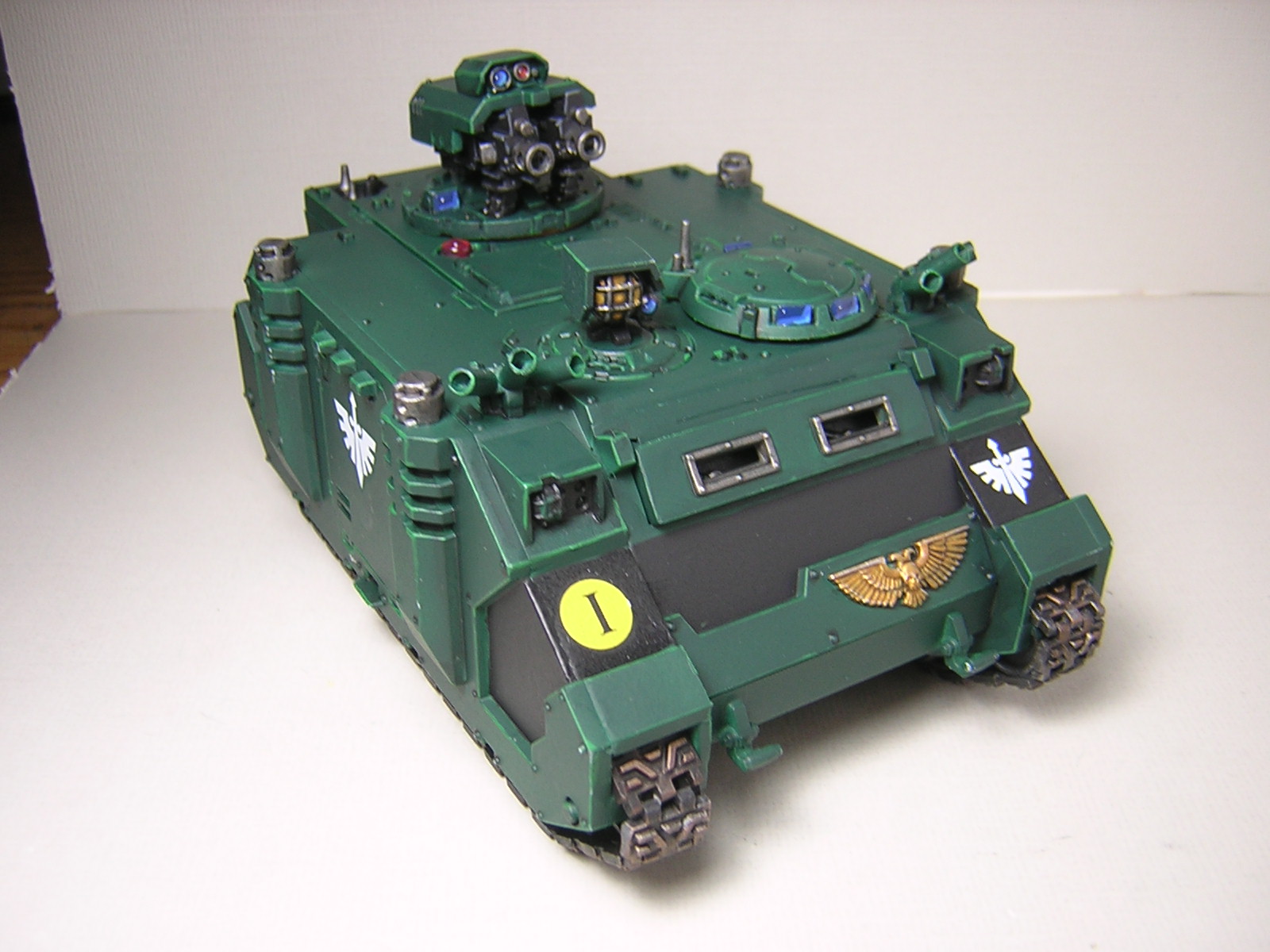 Warhammer 40k Orks (and more): Showcase: Dark Angels Rhino/Razorback.