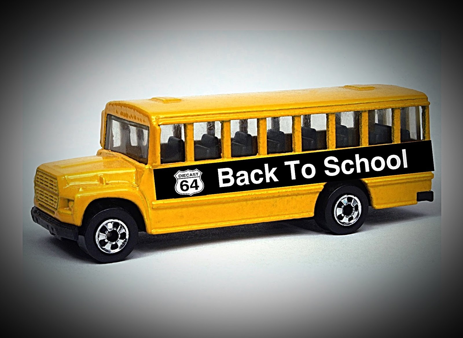 Back To School Race - Buses - Redline Derby Racing