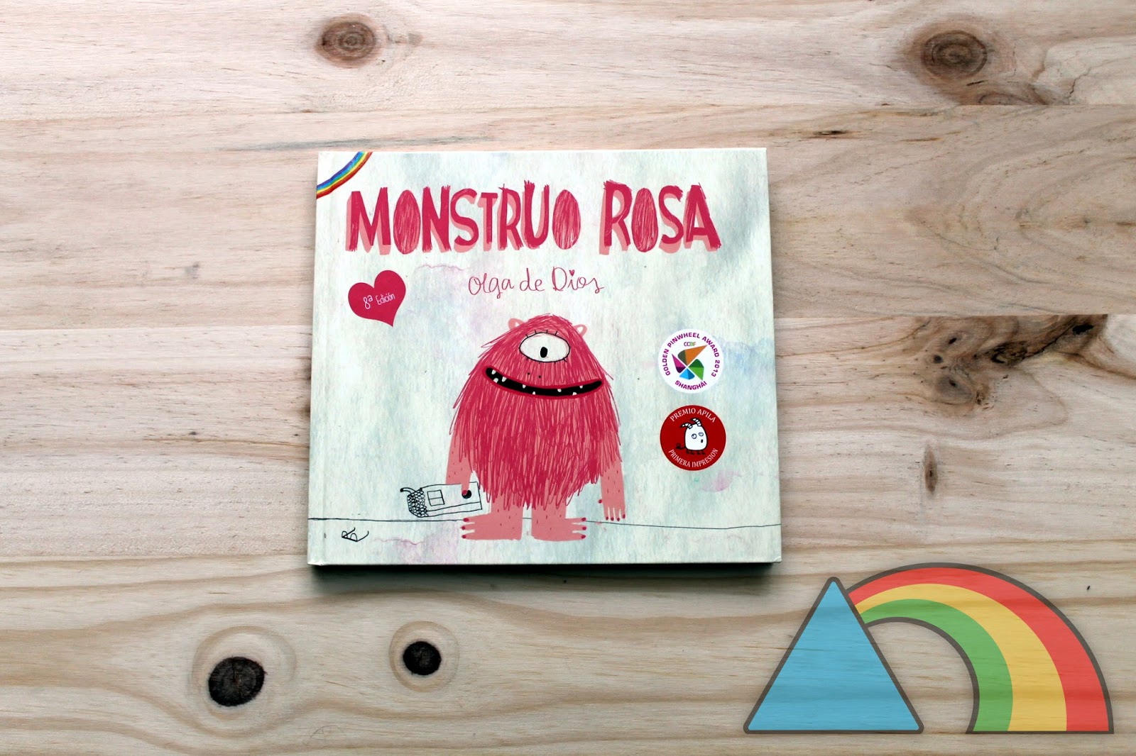 El Triángulo Arcoíris: Colección de libros Monstruo Rosa