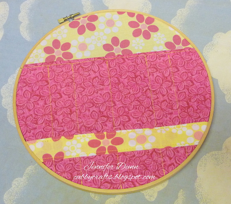 My Cubby Crafts: Embroidery Hoop Storage