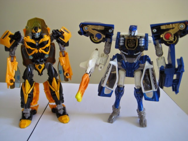 ChCse's blog: Toy Review: Transformers Robots in Disguise (RiD) Super Prowl