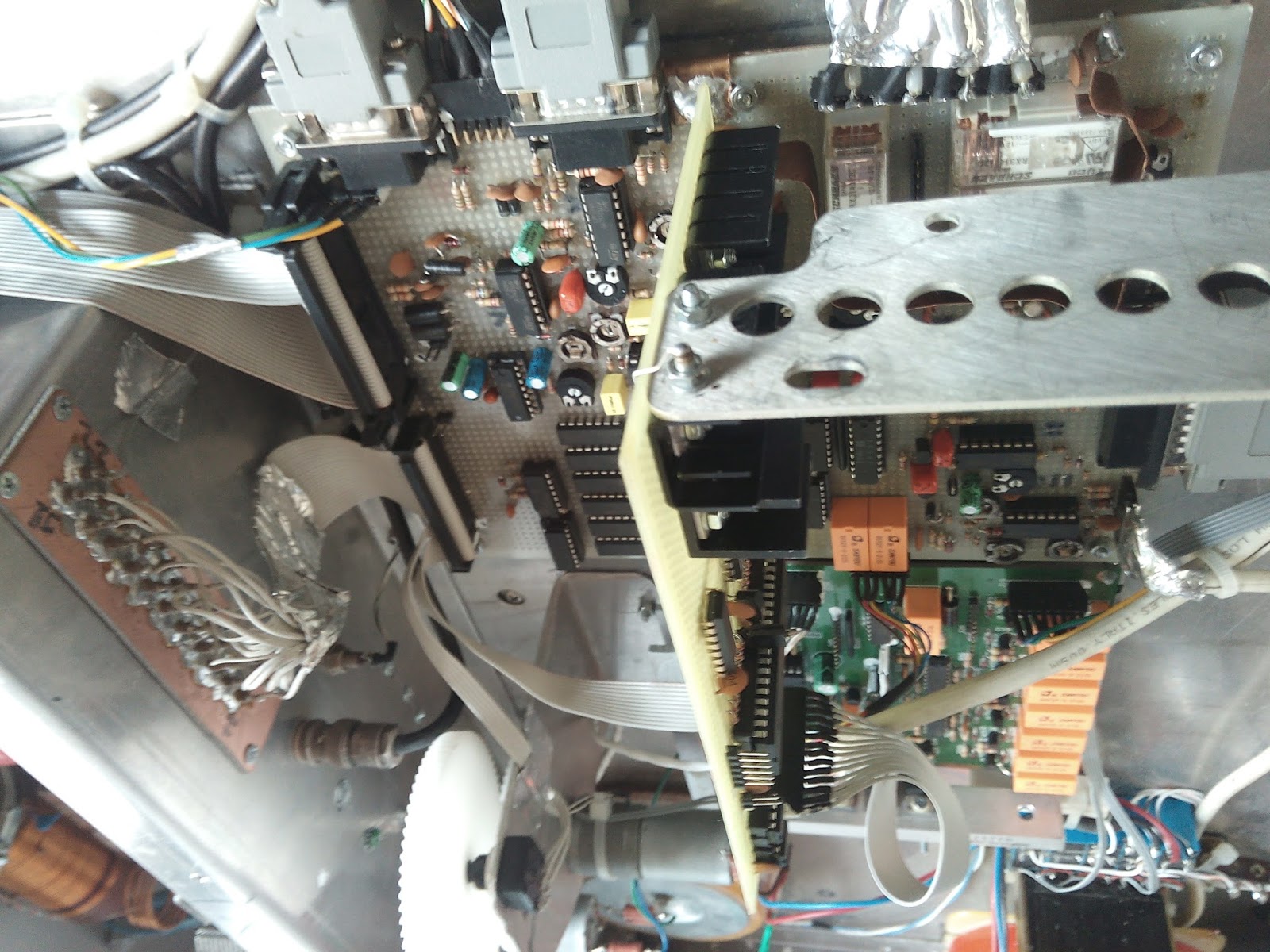 SV1BFW: NEW 12KW+ HF 4CX5000 LINEAR AMPLIFIER