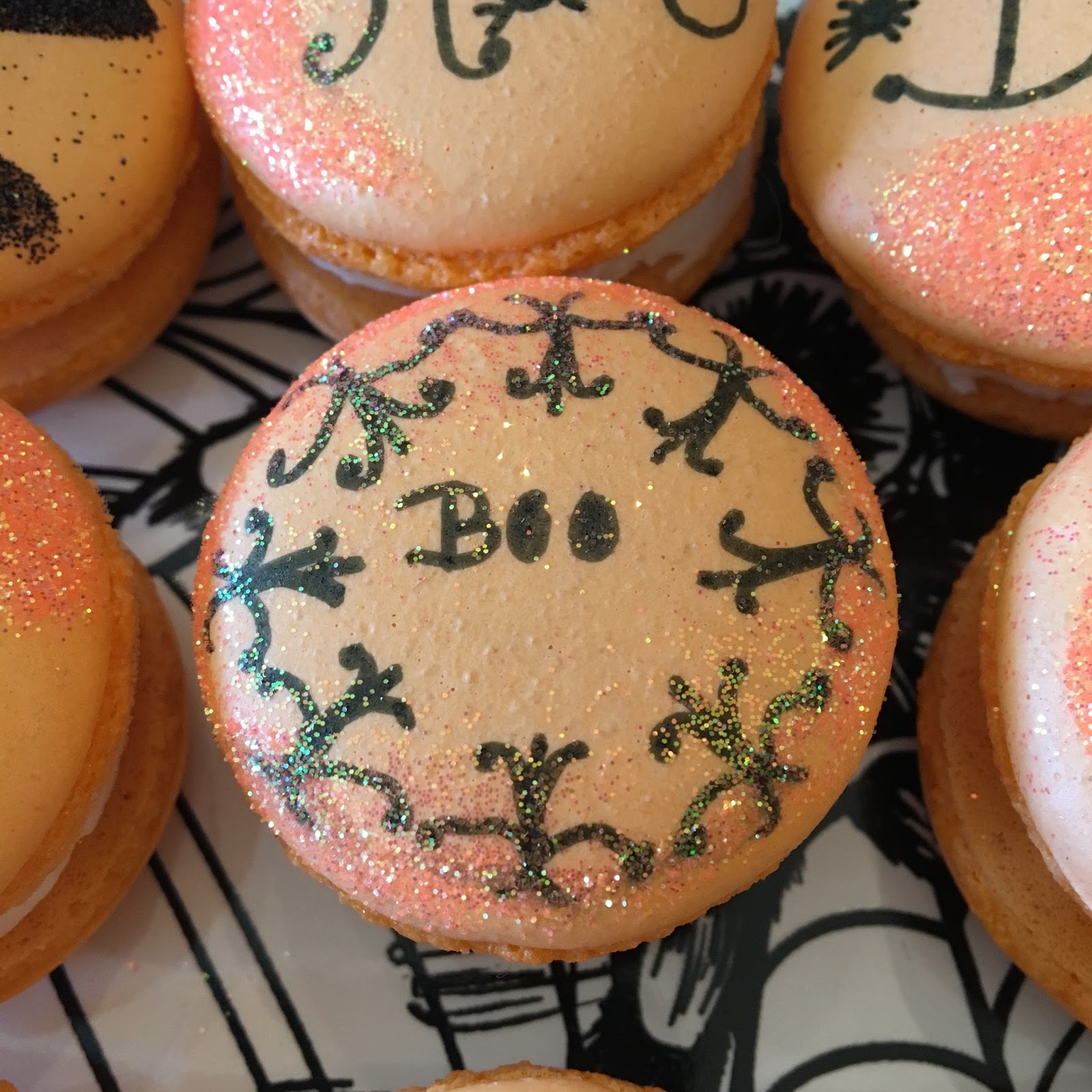 Halloween Macarons - Purple Chocolat Home